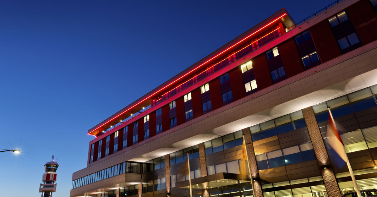Fletcher opent eerste airport hotels op Rotterdam The Hague Airport ...